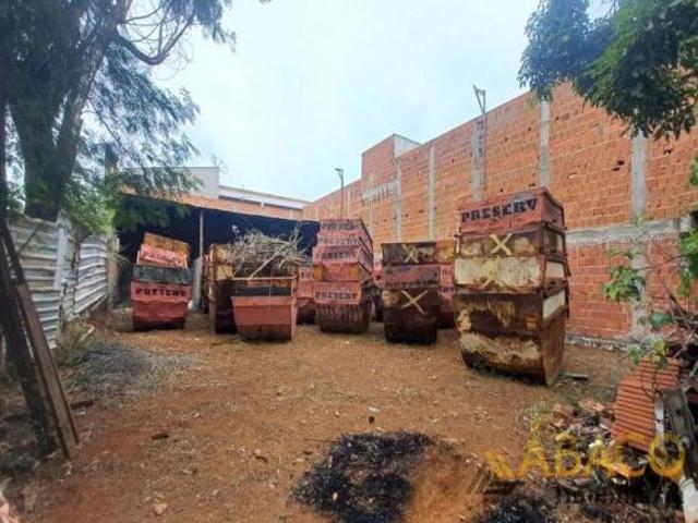 Terreno para venda em Jardim Bicão de 200.00m²