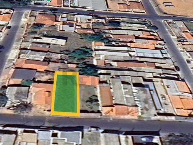 Terreno para venda em Jardim Botucatu de 300.00m²