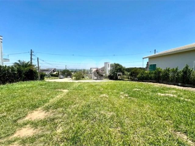 Terreno para venda em Jardim Centro Cívico em Sarandi Paraná de 1047.00m²