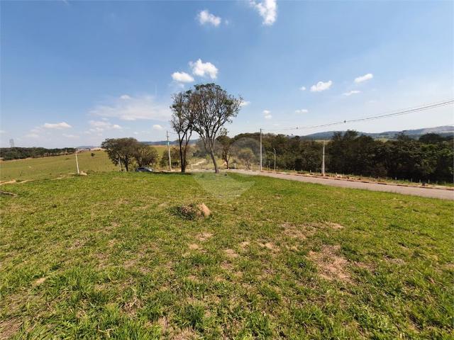 Terreno para venda em Jardim Centro Cívico em Sarandi Paraná de 1000.00m²