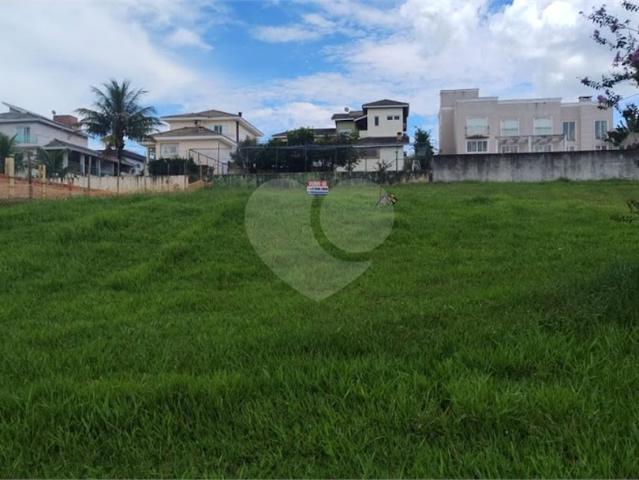 Terreno para venda em Jardim Centro Cívico em Sarandi Paraná de 1304.00m²