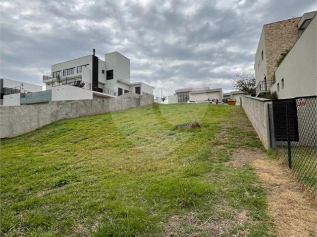 Terreno para venda em Jardim Centro Cívico em Sarandi Paraná de 800.00m²