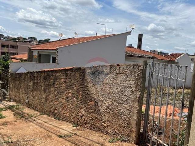 Terreno para venda em Jardim Centro de 308.00m²
