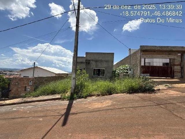 Terreno para venda em Jardim Esperança, Patos de Minas