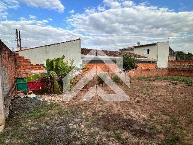 Terreno para venda em Jardim Guanabara de 250.00m²