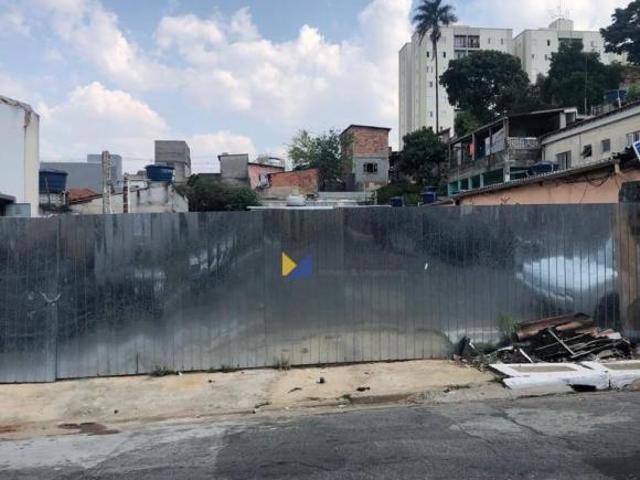 Terreno para venda em Jardim Gopoúva de 400.00m²