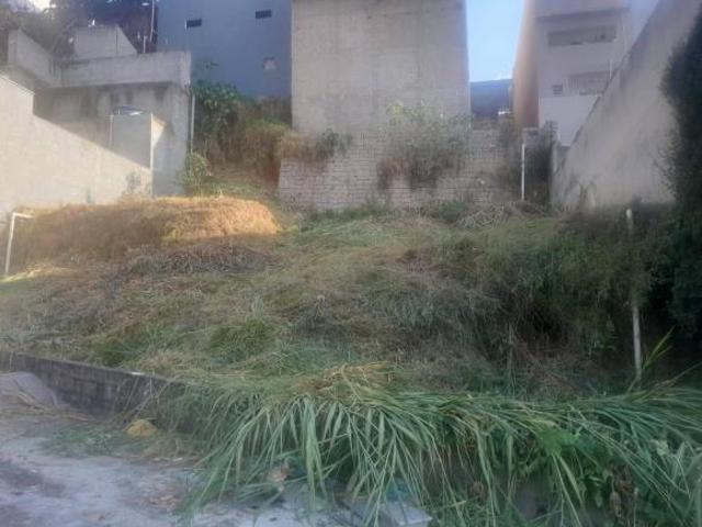 Terreno para venda em Jardim Itália de 234.00m²