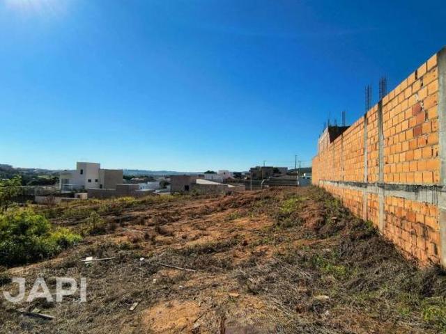 Terreno para venda em Jardim Itália de 250.00m²