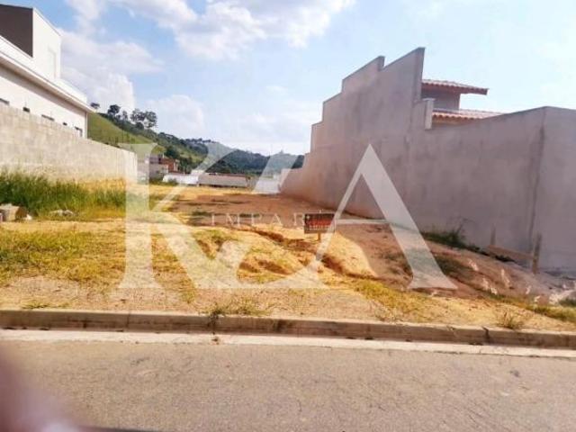 Terreno para venda em Jardim Itália de 250.00m²