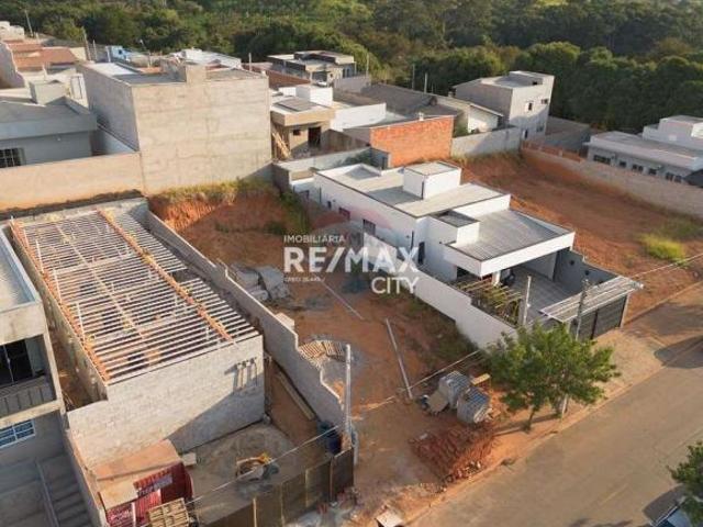 Terreno para venda em Jardim Itália de 250.00m²