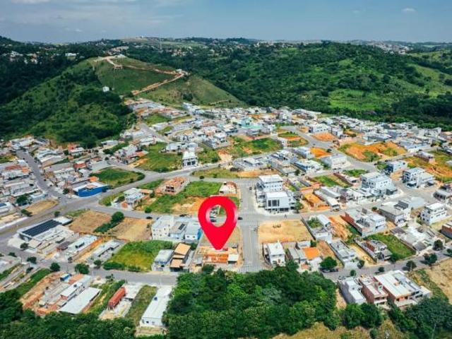 Terreno para venda em Jardim Itália de 303.00m²