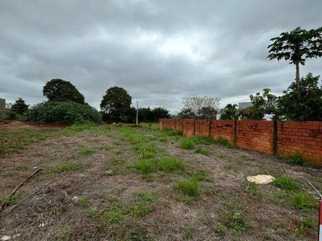 Terreno para venda em Jardim Itapuã de 250.00m²