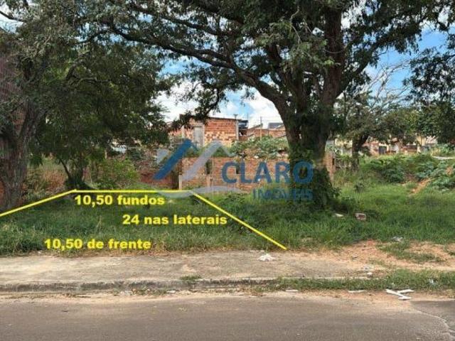 Terreno para venda em Jardim Ivone de 252.00m²