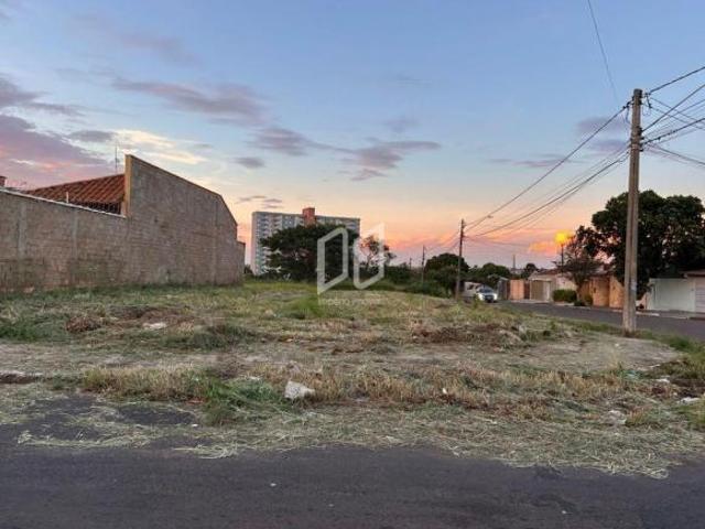Terreno para venda em Jardim Imperador de 327.00m²