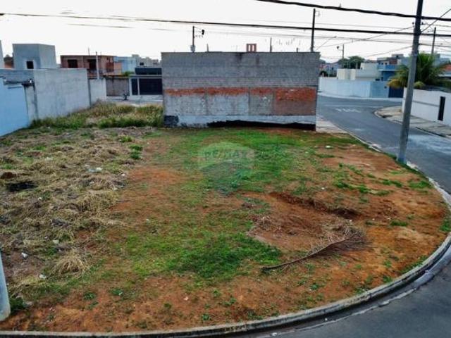 Terreno para venda em Jardim Imperial de 202.62m²