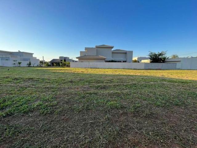 Terreno para venda em Jardim Pinheiros de 291.92m²