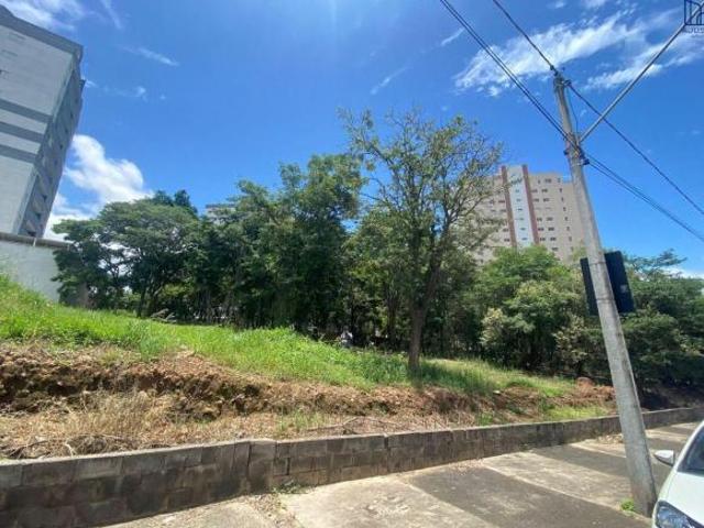 Terreno para venda em Jardim Portal Da Colina de 7049.00m²