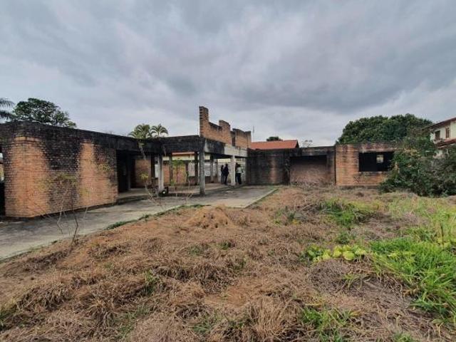 Terreno para venda em Jardim Residencial Doutor Lessa de 1440.00m²