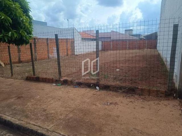 Terreno para venda em Jardim Roberto Selmi Dei de 344.00m²