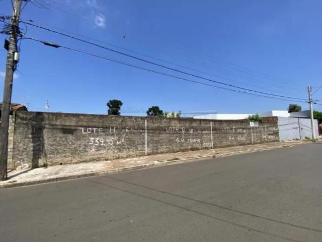 Terreno para venda em Jardim São João Batista de 426.00m²
