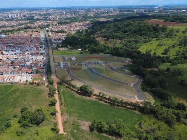 Terreno para venda em Jardim Santa Madalena de 211.69m² com 2 Garagens