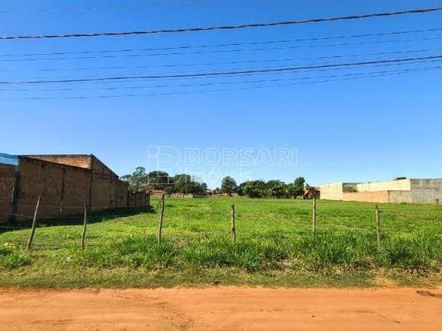 Terreno para venda em Jardim Santa Marta de 675.00m²
