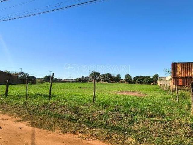 Terreno para venda em Jardim Santa Marta de 900.00m²