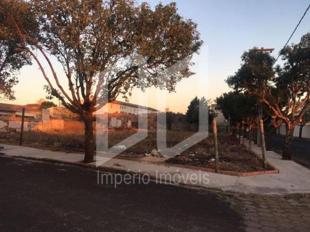 Terreno para venda em Jardim Santa Angelina de 1800.00m²