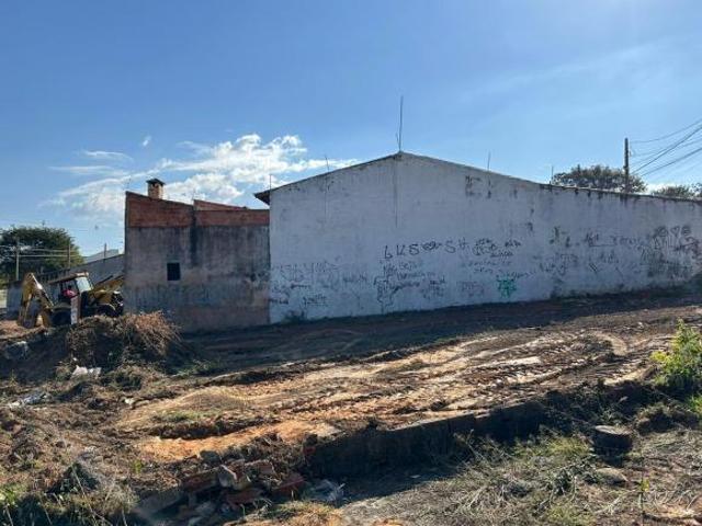 Terreno para venda em Jardim Santa Catarina de 246.52m²