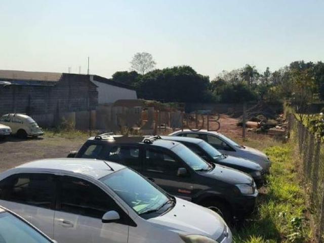 Terreno para venda em Jardim Santa Helena de 1742.00m²