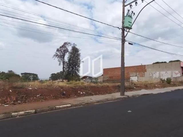 Terreno para venda em Jardim Silvania vila Xavier de 2447.00m²
