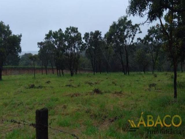 Terreno para venda em Jardim Tangará de 5530.00m²