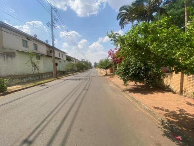 Terreno para venda em Jardim Tangará de 956.00m²