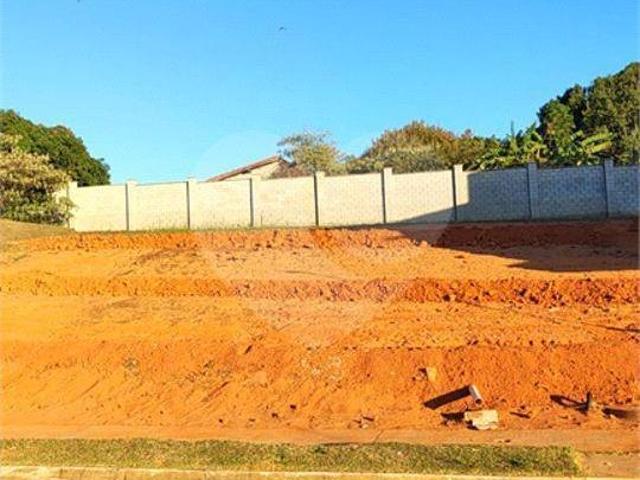 Terreno para venda em Jardim Tereza Cristina de 300.00m²