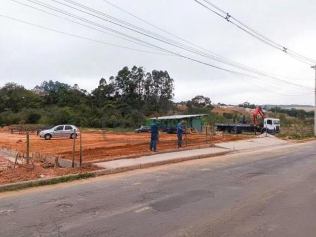 Terreno para Venda em Juiz de Fora, Grama