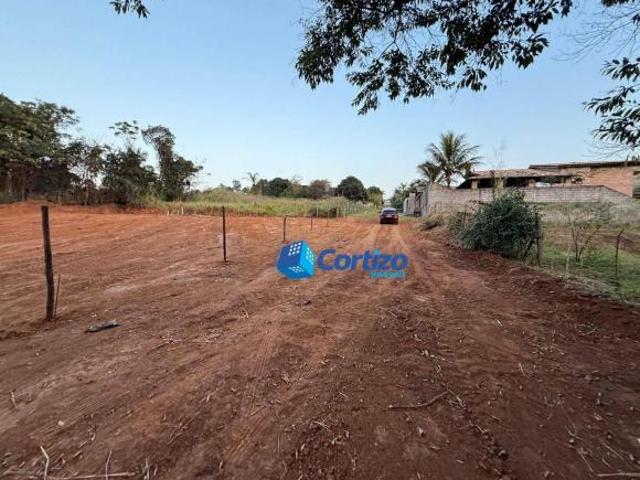 Terreno para venda em Jundiaí, Bairro Caxambu, Localizado ao lado da Avenida Humberto Cerezer