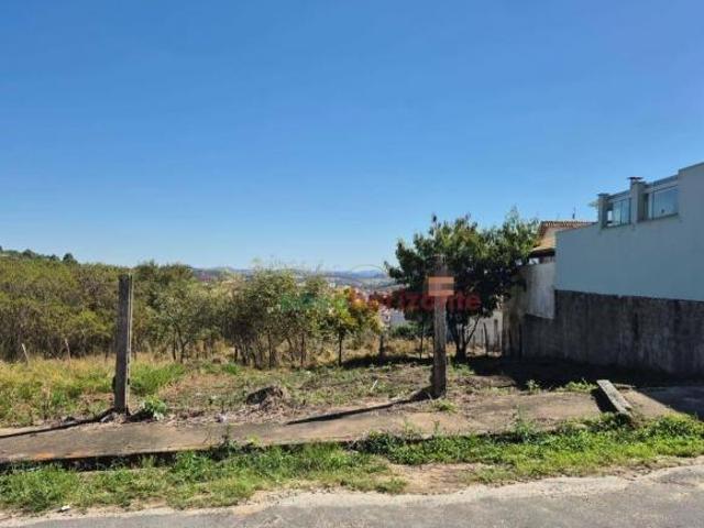 Terreno para venda em Oliveira