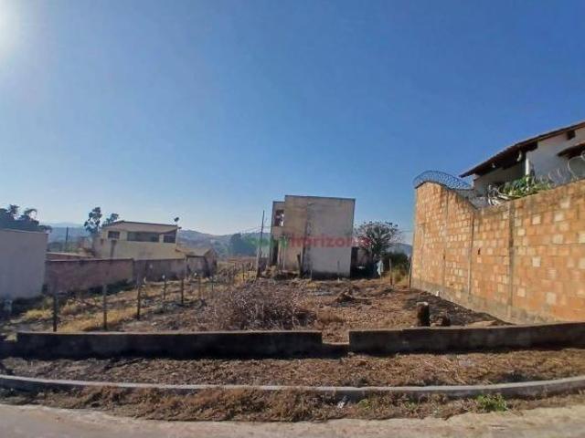 Terreno para venda em Oliveira