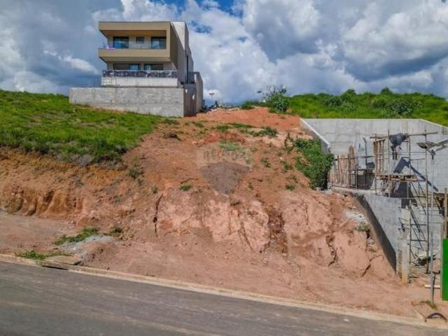 Terreno para venda em Laranja Azeda de 300.00m²