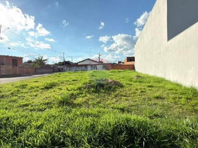 Terreno para venda em Lívia I de 342.19m²