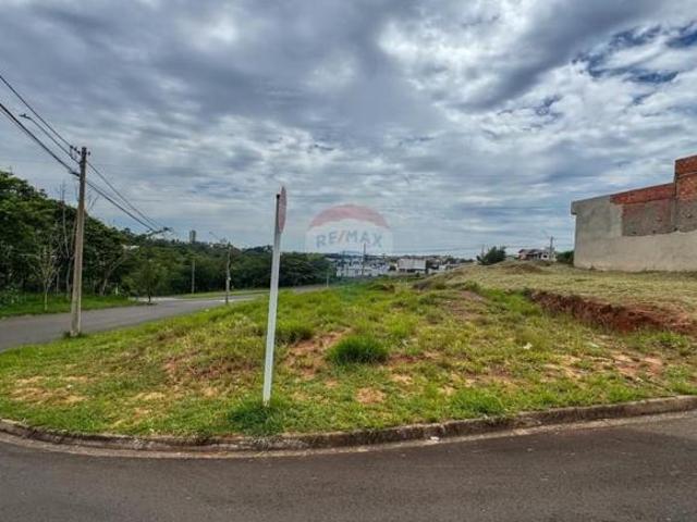 Terreno para venda em Lívia Ii de 357.00m²
