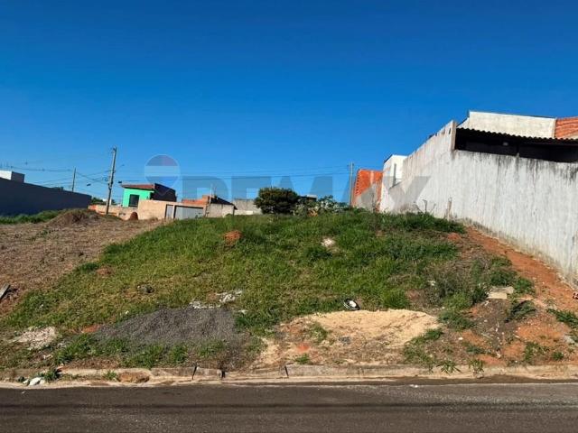 Terreno para venda em Lívia Ii em Botucatu São Paulo de 250.00m²