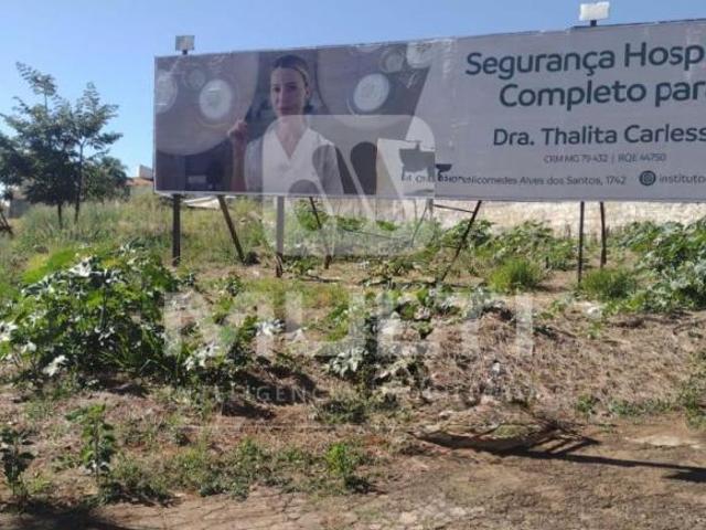 Terreno para venda em Morada da Colina, Uberlândia