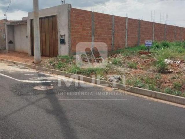 Terreno para venda em Mansour III, Uberlândia