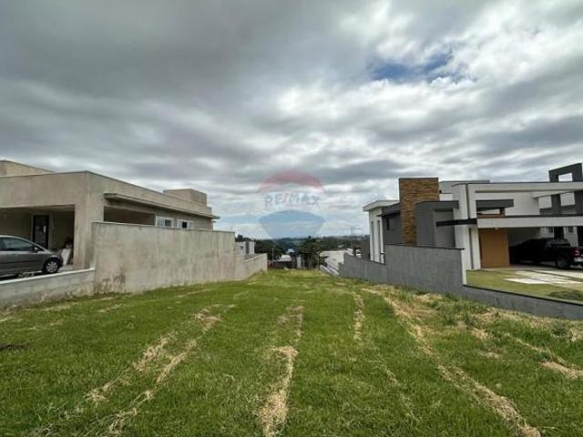 Terreno para venda em Medeiros de 624.00m²