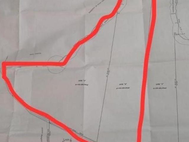 Terreno para venda em São José dos Pinhais de 367000.00m²