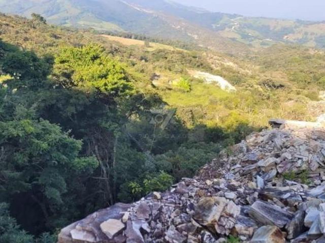 Terreno para venda em São Thomé das Letras