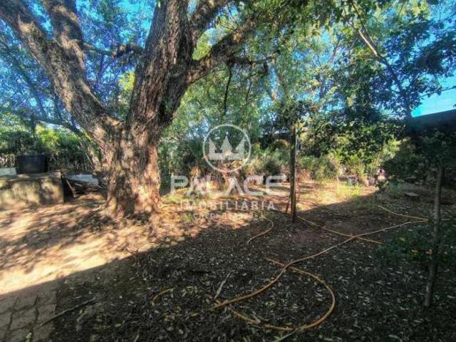 Terreno para venda em Santa Rita de 1058.00m² com 1 Quarto, 1 Suite e 1 Garagem