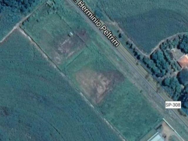 Terreno para venda em Santa Terezinha de 1.00m² com 1 Quarto, 1 Suite e 1 Garagem
