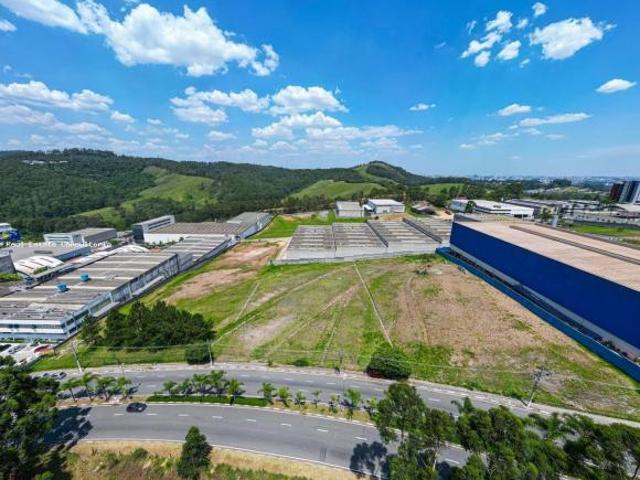 Terreno para Venda em Santana de Parnaíba, Tamboré, 1 banheiro, 99 vagas